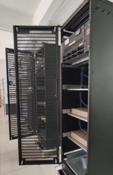 Eltek FPC Telekomunikasi - 48Vdc 24KW DC sistem listrik dengan panel ...
